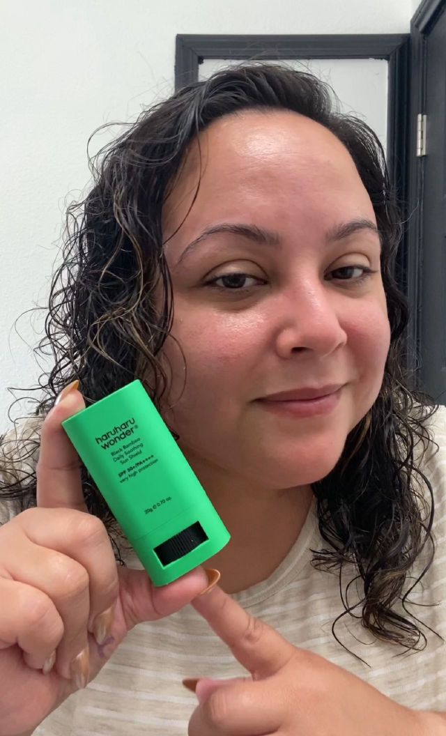 Black Bamboo Daily Soothing Sun Shield SPF50+ PA++++ - Arlen