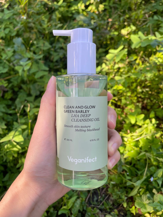 Clean and Glow Green Barley LHA Deep Cleansing Oil | Best Ko