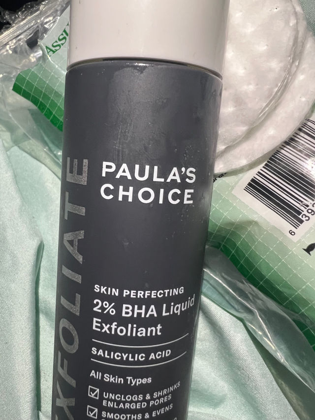 A Guide on HOW and WHEN to Exfoliate For Beginners