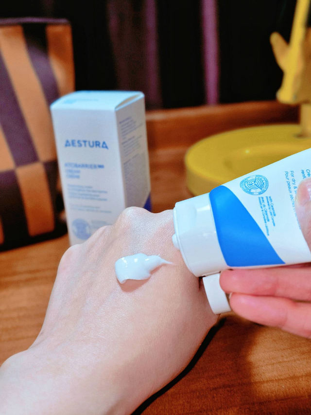 Aestura Atobarrier 365 Cream Reviews & Ingredients